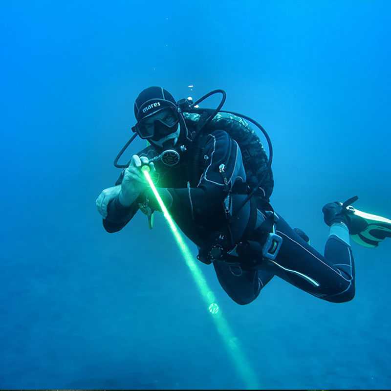 ORCATORCH D560-GL Green Laser Light Scuba Diving Flashlight Waterproof ...
